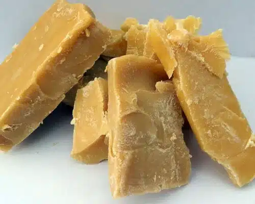 Cera de Abeja: Usos y Beneficios de este producto natural